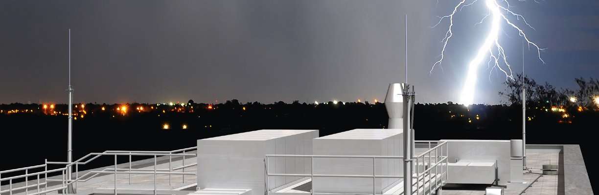 High-voltage-resistant, insulated conductors