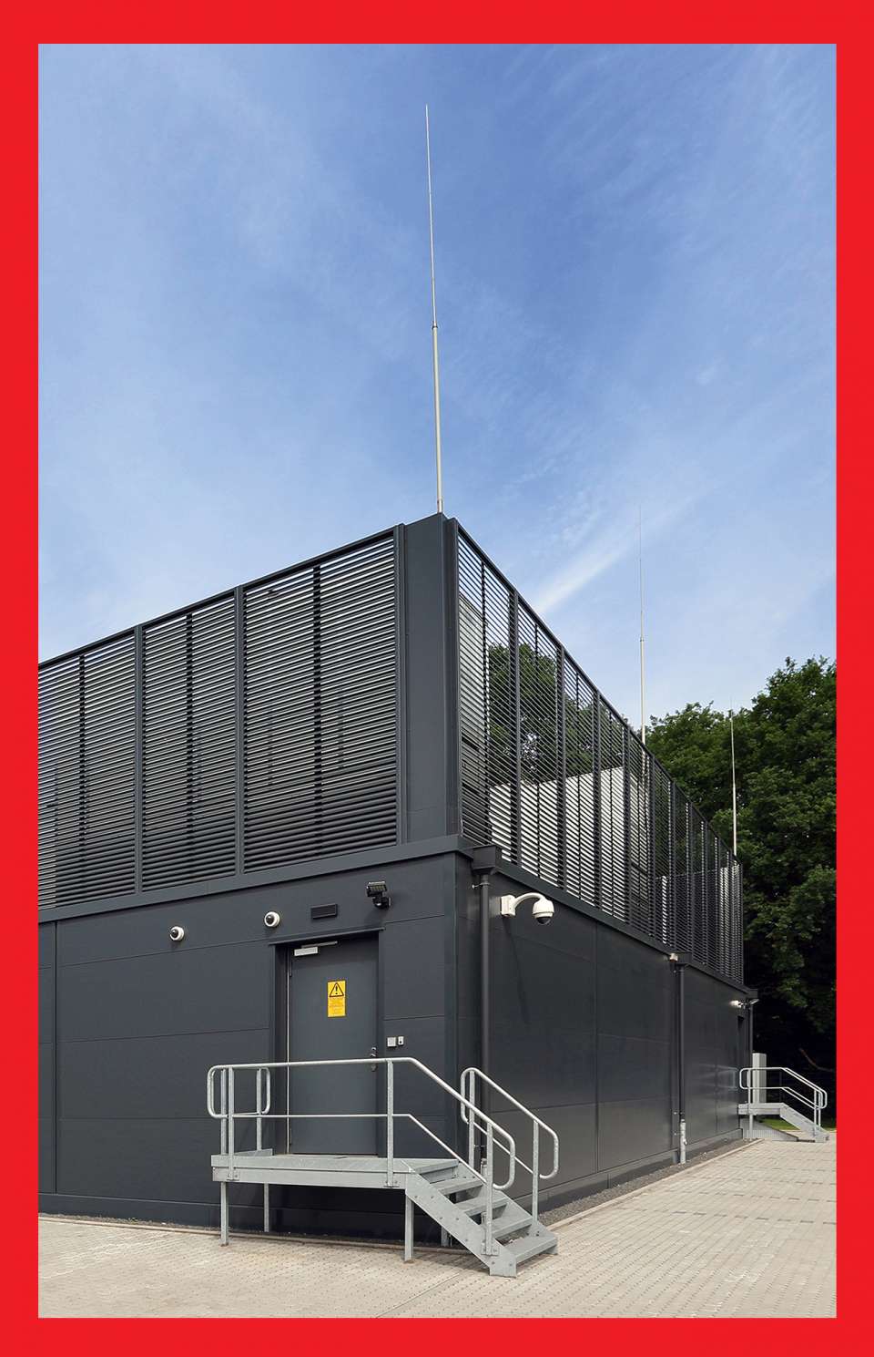 High-voltage-resistant, insulated conductors